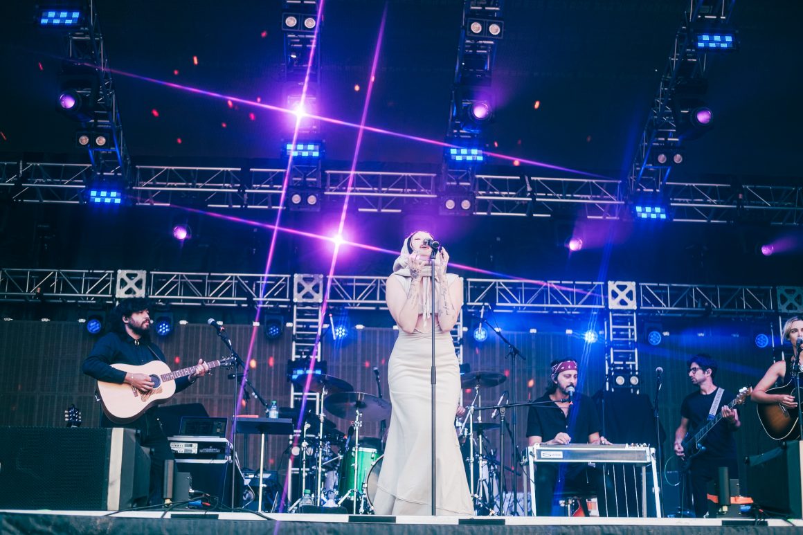 Coca Cola stage reviews: Noah Cyrus - The Gauntlet