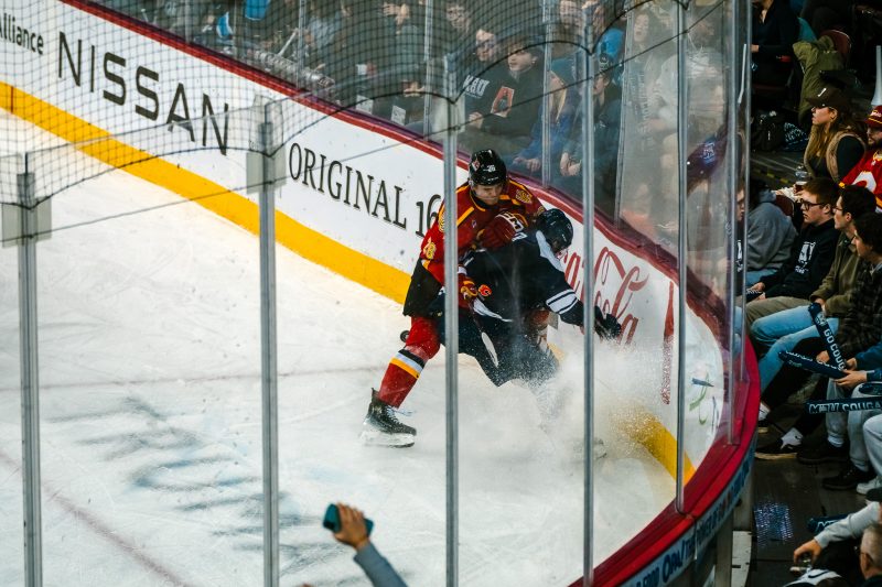 A Classic for the ages: Dinos sweep Cougars in front of record-breaking crowd - The Gauntlet